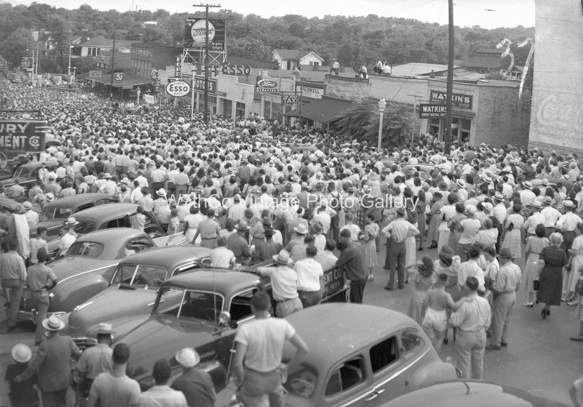 Automotive and Petroliana | W7thCo Gallery