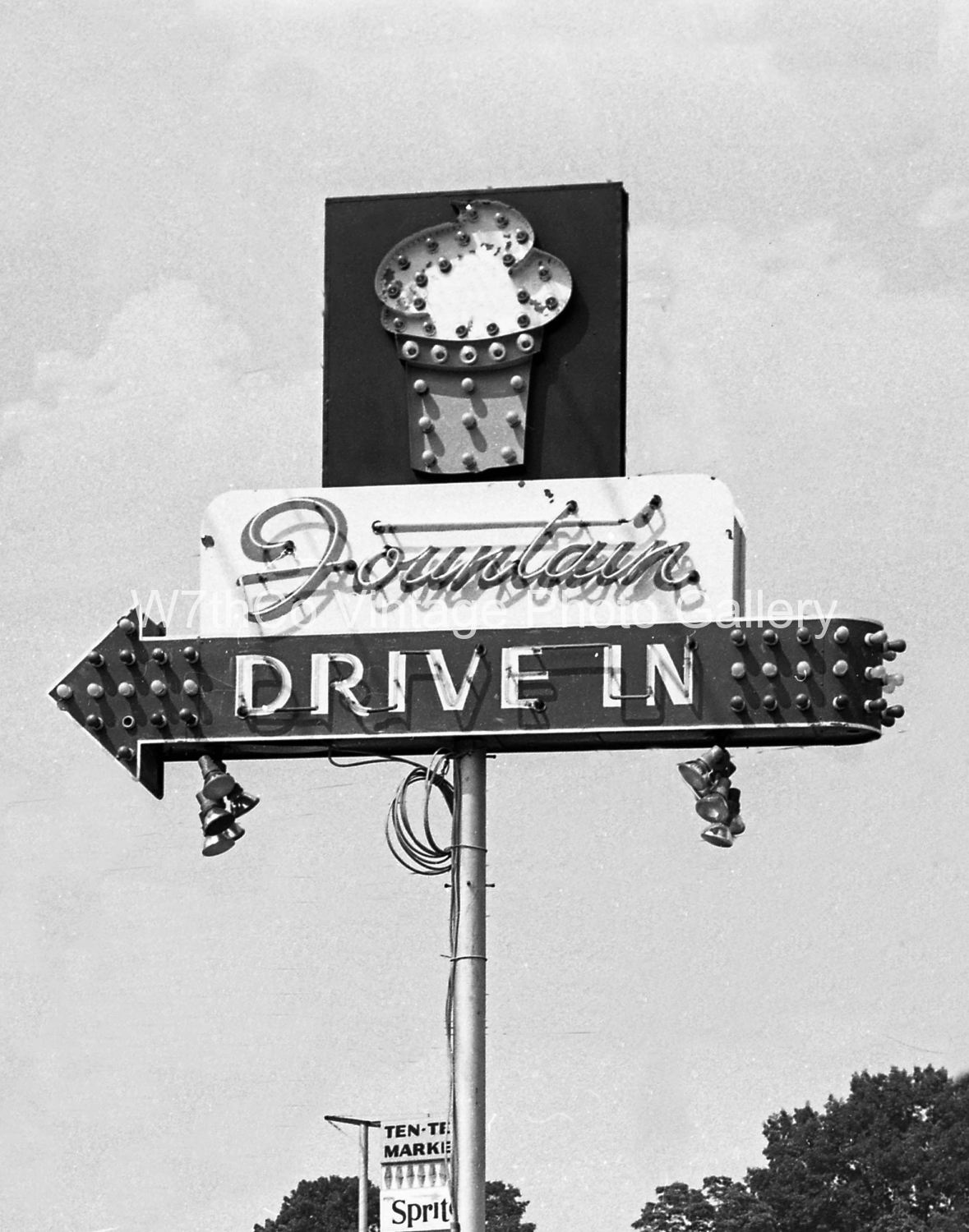 Signs & Neon | W7thCo Gallery